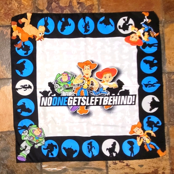 Disney | Dog | Disney Bandanna Toy Story No One Gets Left Behind 2 X 25 ...